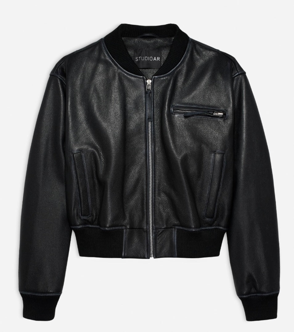 Studio AR – Donna Donna